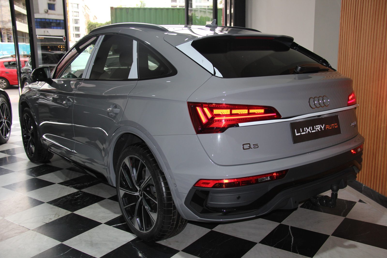 Audi Q5 Sportback S line 40 TDI quattro S tronic (importée neuve) - Luxury Auto